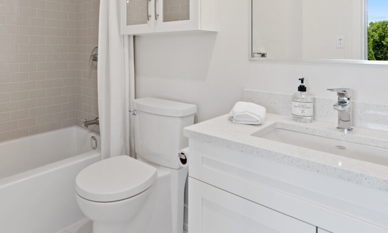 Bathroom Splashback Solutions - Armrock Constructions